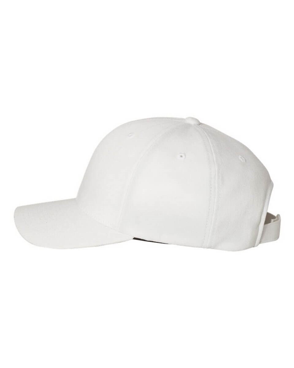 Wear Headwear Like a Pro in FlexFit Caps - BlankCaps.com